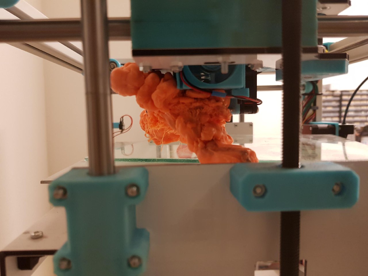 3D printer on maintenance – Vaasa Hacklab