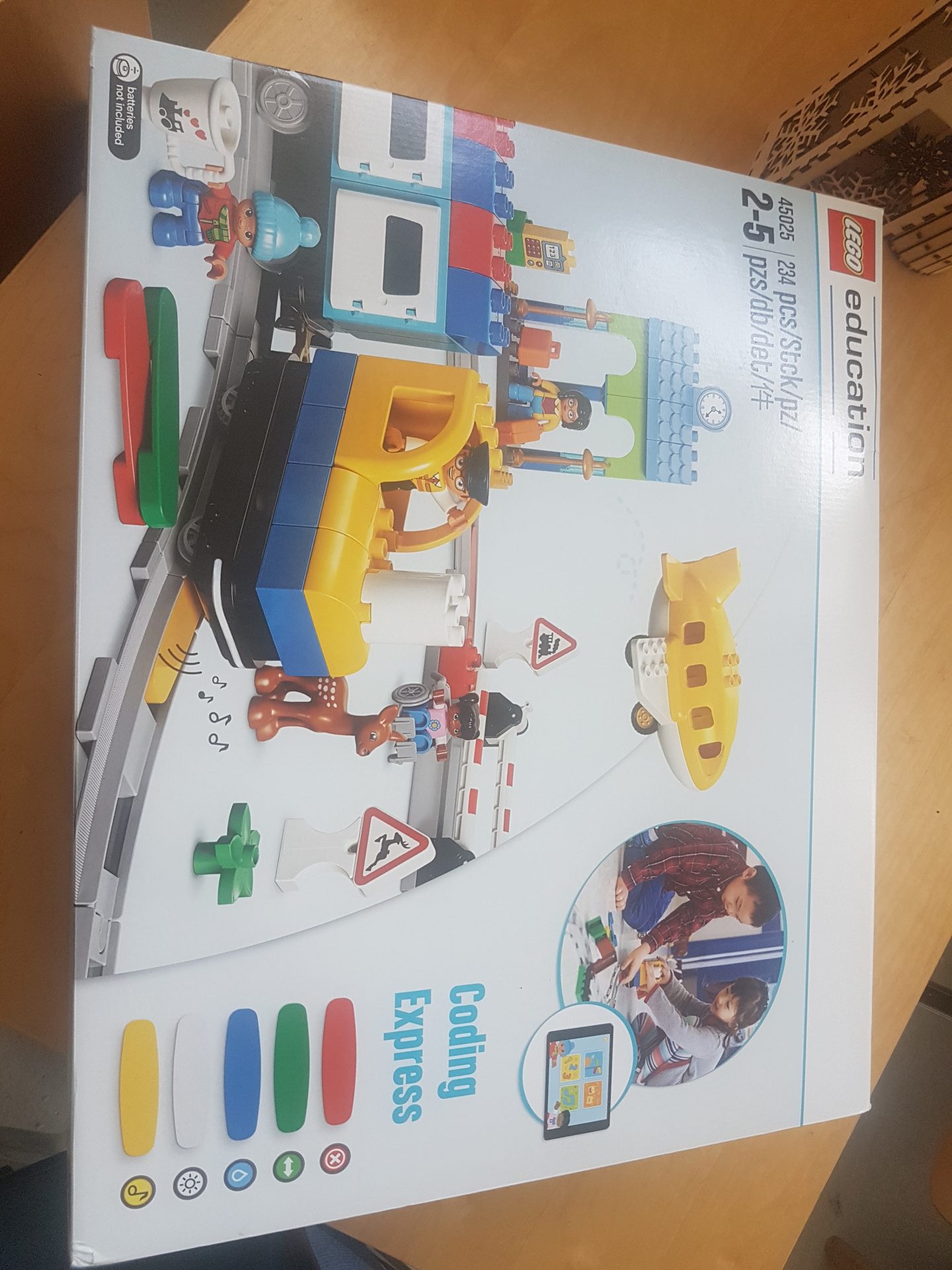 Duplo coding express – tiistai 3.9. @17-18:30 – Vaasa Hacklab